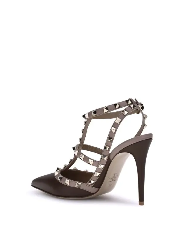Valentino Garavani Rockstud Pointed Toe Pumps - Black