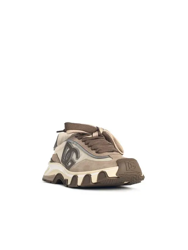 Dolce & Gabbana Airmaster Dg Logo Patch Sneakers - Nude