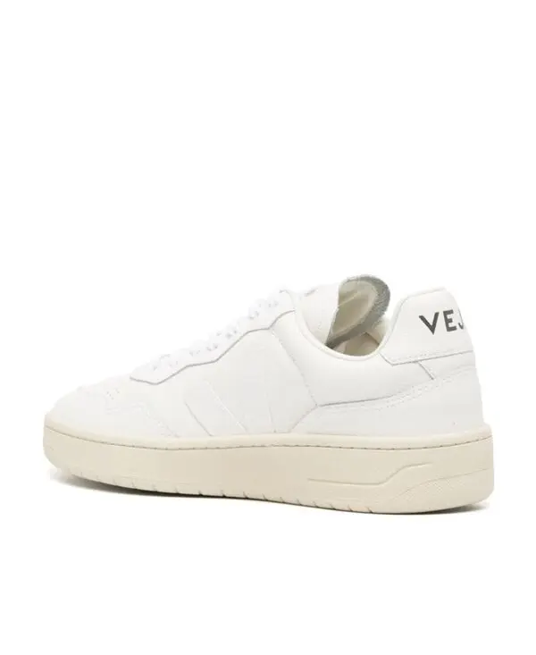 VEJA V-90 Lace-up Sneakers - White