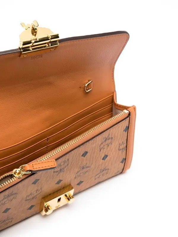 Mcm Tracy Chained Wallet