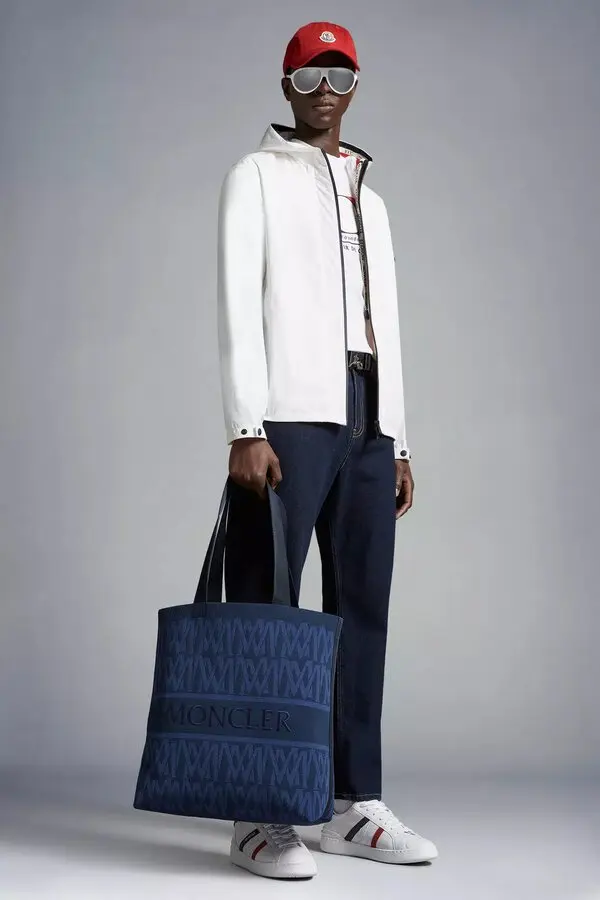 Moncler Logo Knit Tote Bag - Black