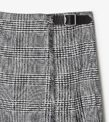 Burberry Plaid-check Pleated Fringed Mini Skirt