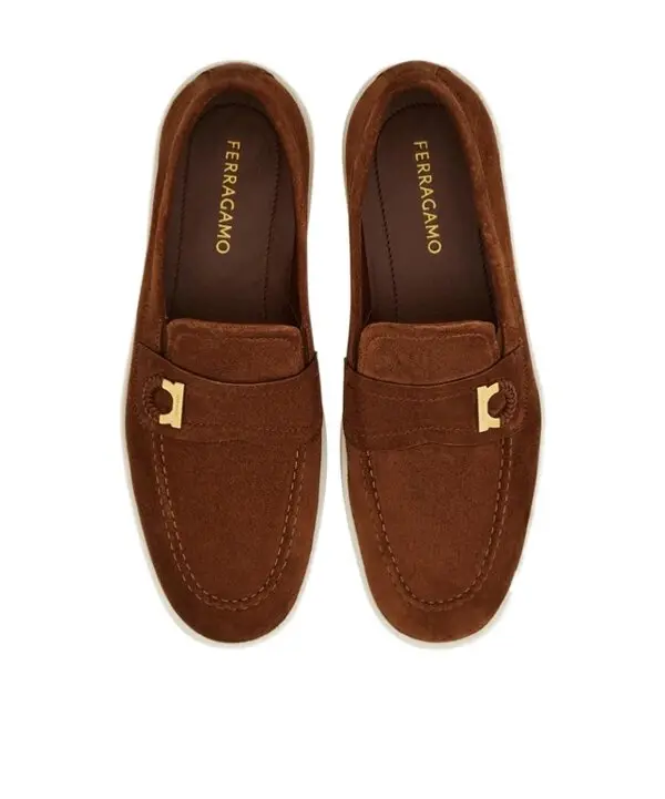 FERRAGAMO Gancini Detail Boat Shoe Loafers - Brown