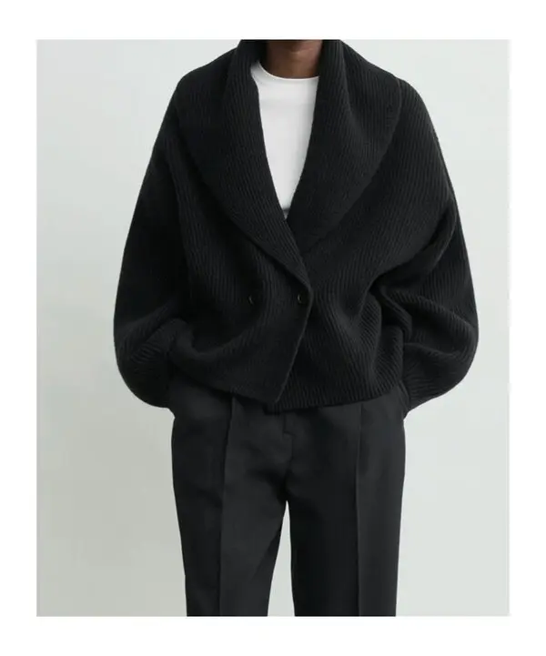 TOTEME Collared Long-sleeved Knit Sweater - Black