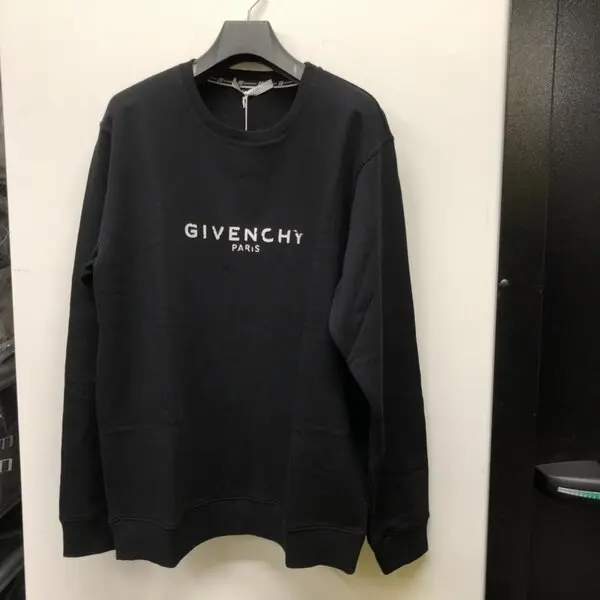 Givenchy 3d Logo-print Sweatshirt