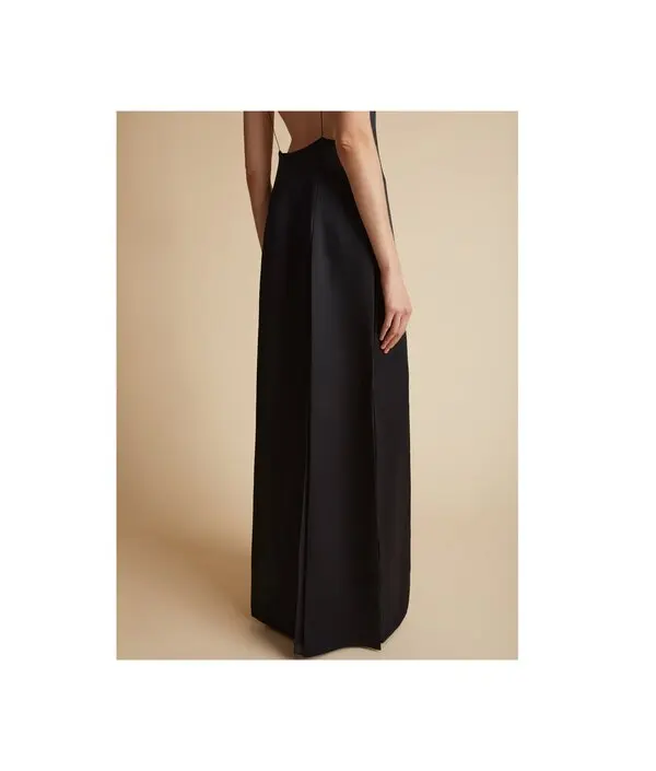 Khaite The Nonya V-neck Sleeveless Maxi Dress