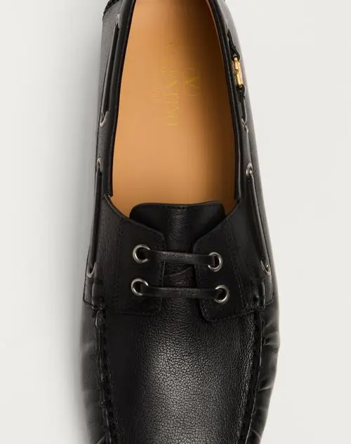 Valentino Garavani Lace-up Boat Shoes - Black