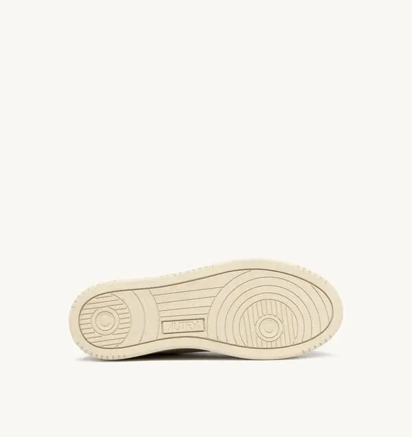 AUTRY Medalist Logo Embroidered Platform Sneakers - Nude
