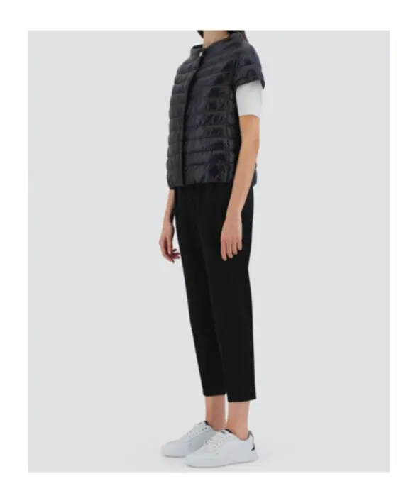 Herno Greta Short-sleeved Puffer Jacket - Black
