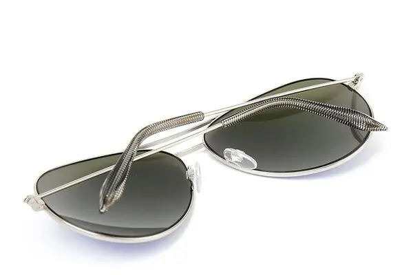 Victoria Beckham Classic Pilot Style Sunglasses
