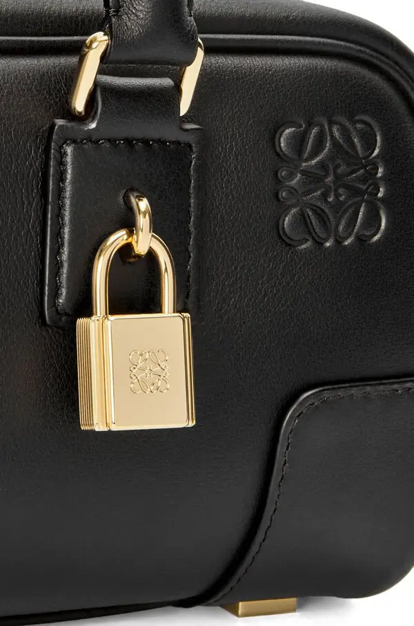 Loewe Amazona 23 Cropped Bag In Nappa Calfskin - Black