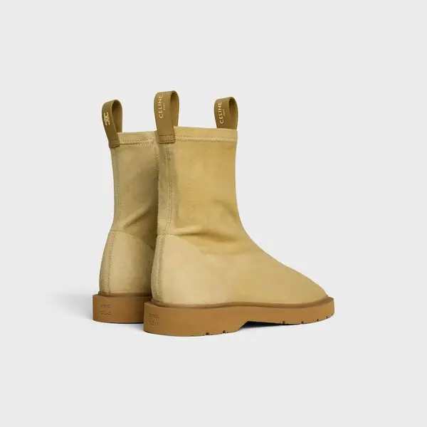Celine Flow Zipped Boot In Stretch Suede Lambskin - Sandstone