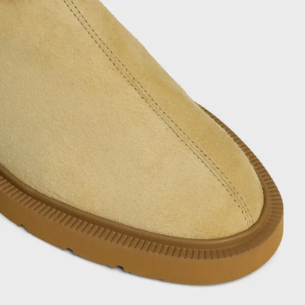 Celine Flow Zipped Boot In Stretch Suede Lambskin - Sandstone
