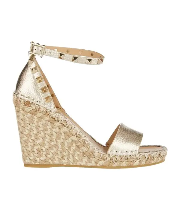 Valentino Garavani Rockstud Wedge Espadrilles - Nude