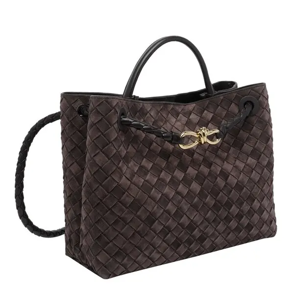 Bottega Veneta Andiamo Shoulder Bag - Black