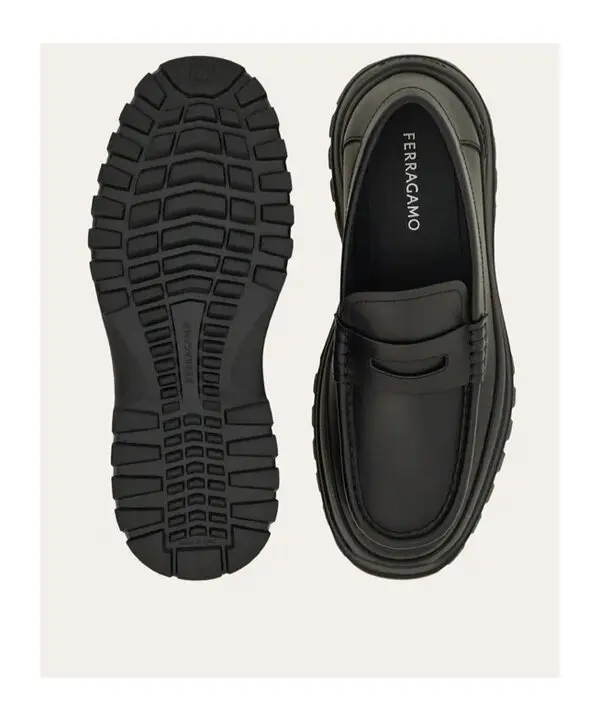 FERRAGAMO Gancini Detail Loafers