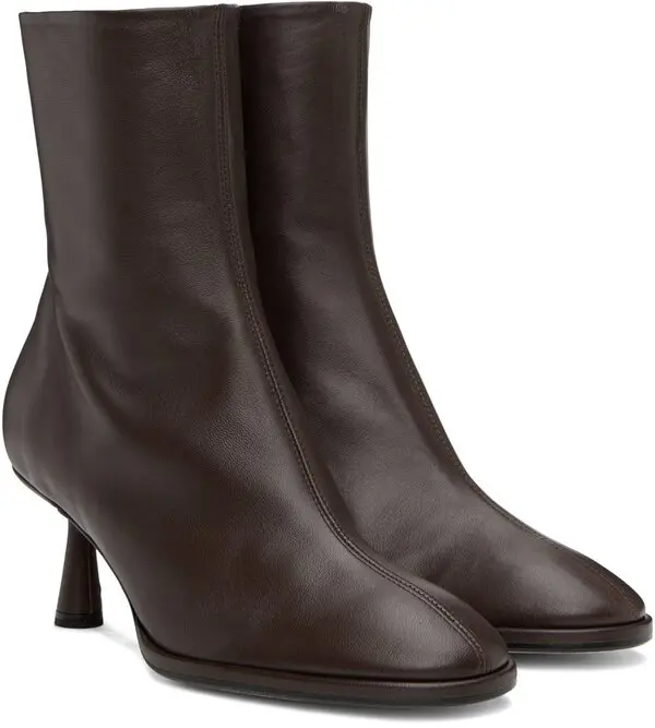 AeydĒ Dorothy Pointed Toe Ankle Boots