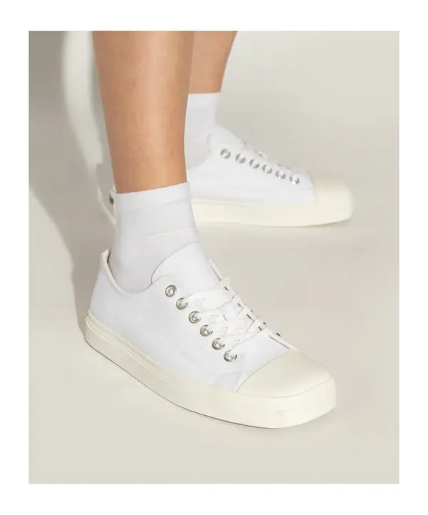 Moschino Square-toe Low-top Sneakers - White