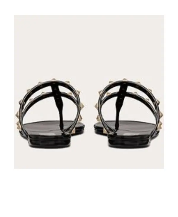 Valentino Garavani Rockstud Thong Sandals - Black