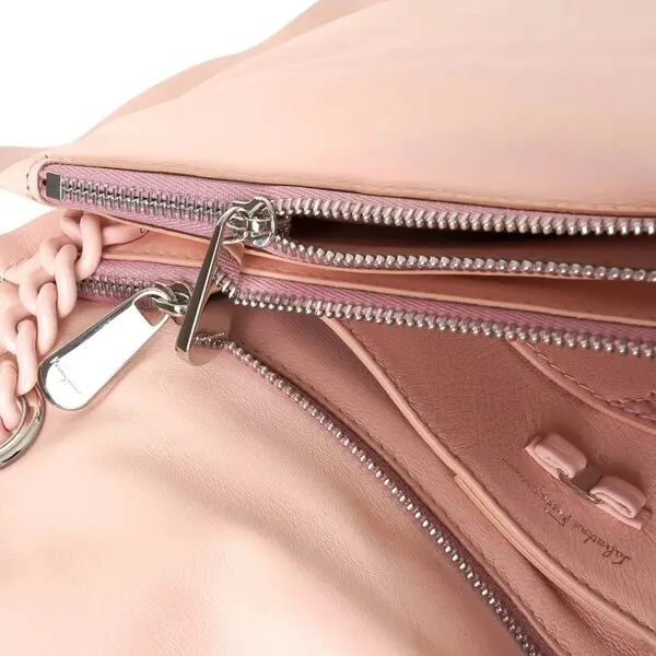 FERRAGAMO Viva Logo Shoulder Bag