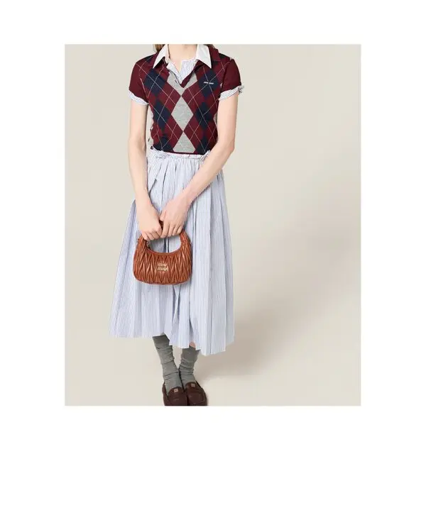Miu Miu Matelassé Zipped Handbag - Brown