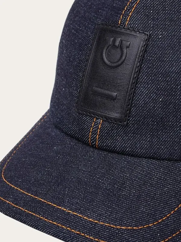 FERRAGAMO Gancini Baseball Cap - Black