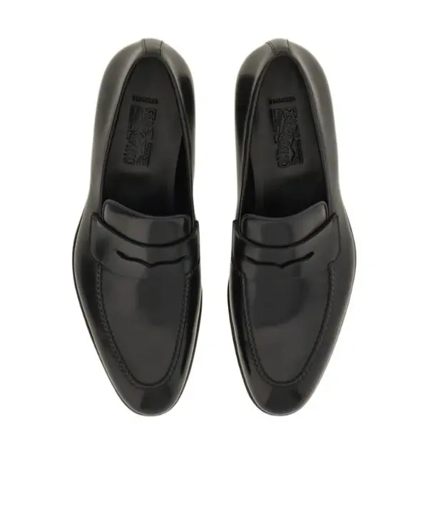FERRAGAMO Tramezza Penny Loafer - Black