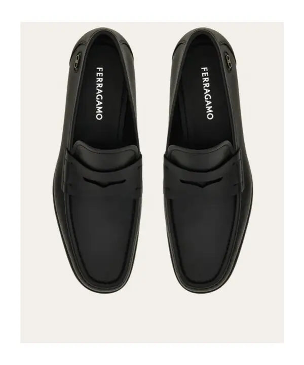 FERRAGAMO Penny Loafer