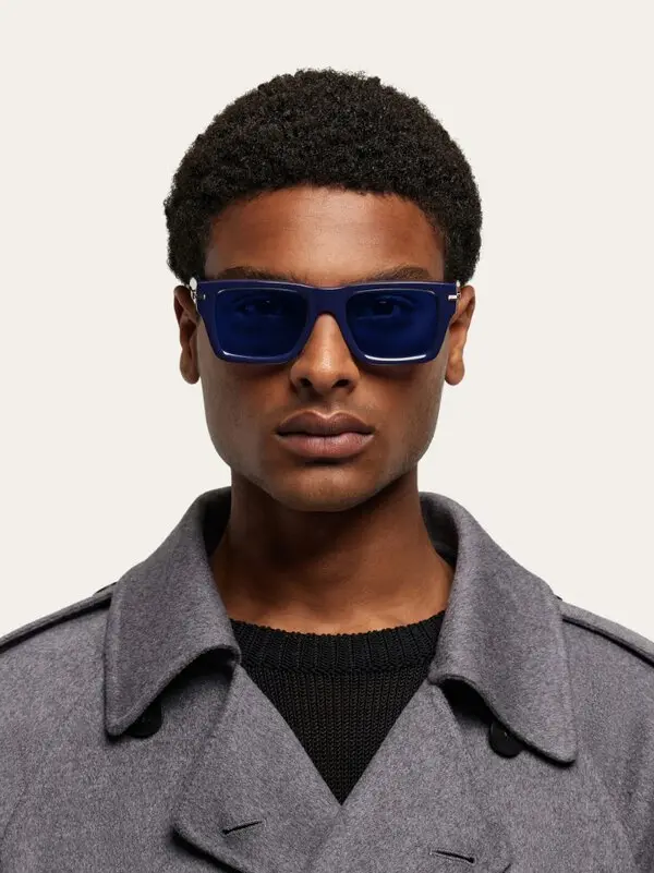 FERRAGAMO Geometric Frame Sunglasses - Blue