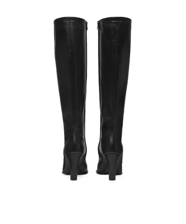 MAISON MARGIELA Pointed-toe High Heel Boots - Black