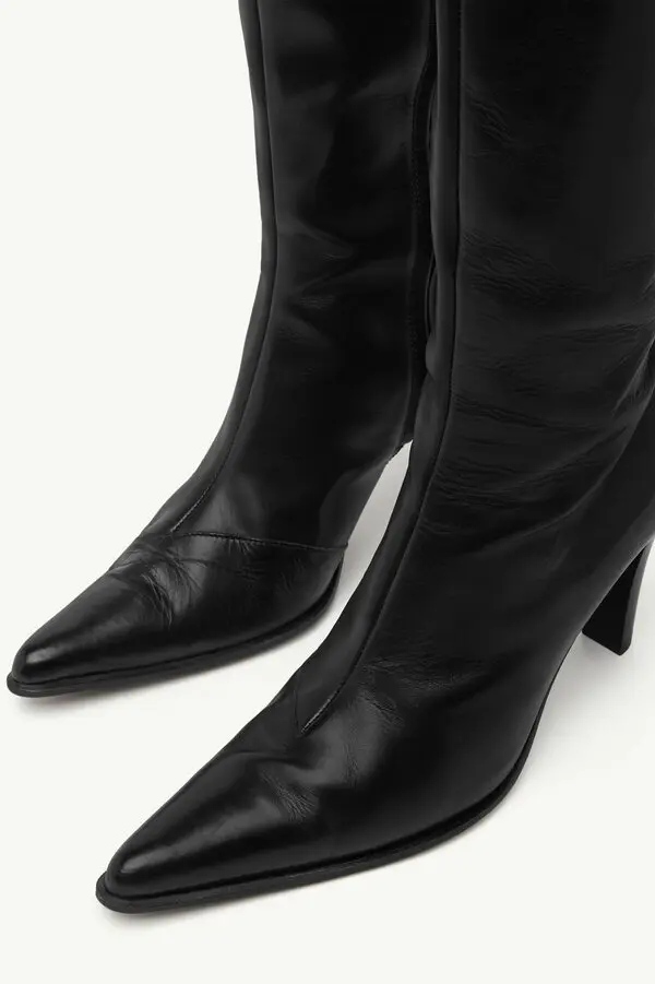 MAISON MARGIELA Pointed-toe High Heel Boots - Black