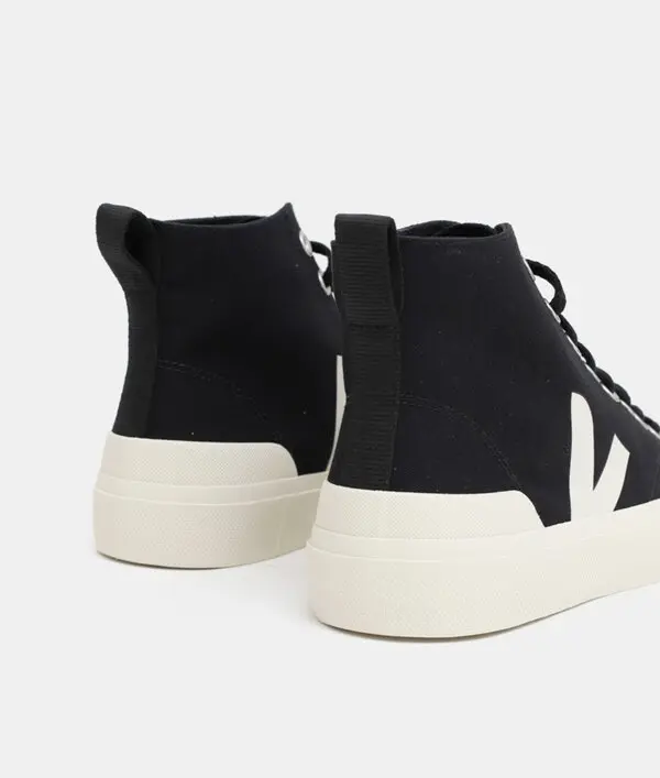 VEJA Wata Ii High-top Sneakers - Black