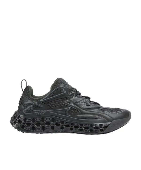 Gucci 3d Effect Interlocking G Trainers - Black