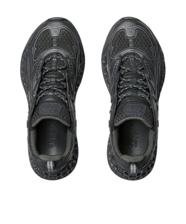 Gucci 3d Effect Interlocking G Trainers - Black