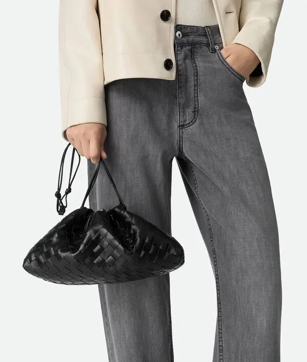 Bottega Veneta Intrecciato Drawstring Shoulder Bag - Black