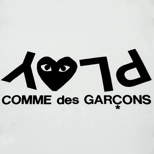 Play Comme Des Garcon Round-necked Logo T-shirt