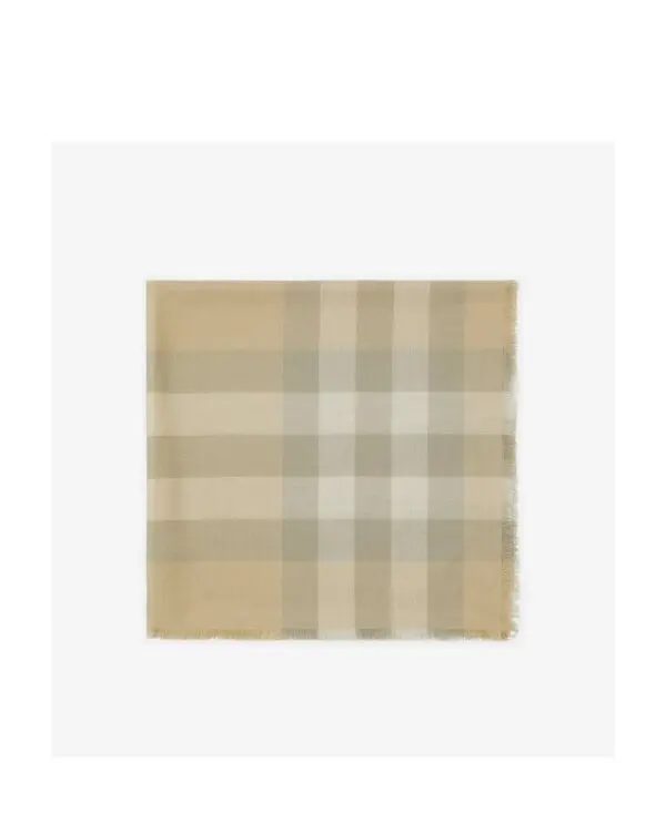 Burberry Vintage Check Frayed-edge Scarf