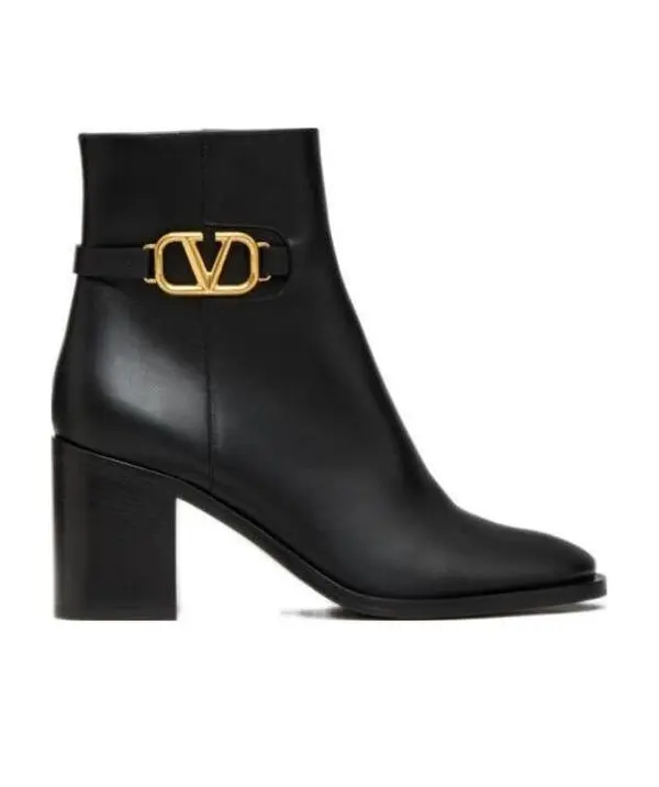 Valentino Garavani Vlogo Signature Leather Ankle Boots - Black