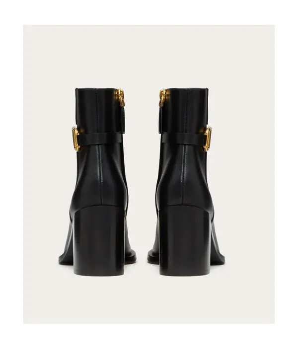 Valentino Garavani Vlogo Signature Leather Ankle Boots