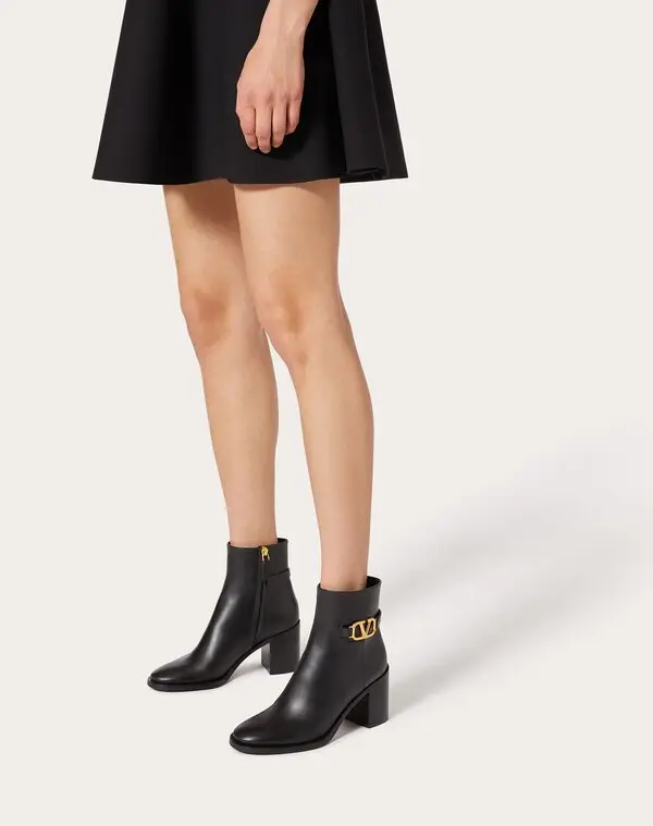 Valentino Garavani Vlogo Signature Leather Ankle Boots