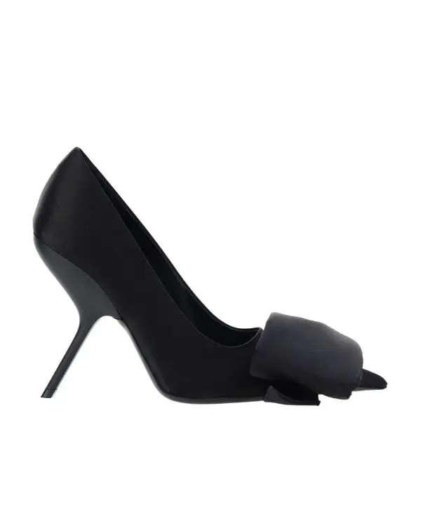 FERRAGAMO Erica Asymmetric Bow Pumps