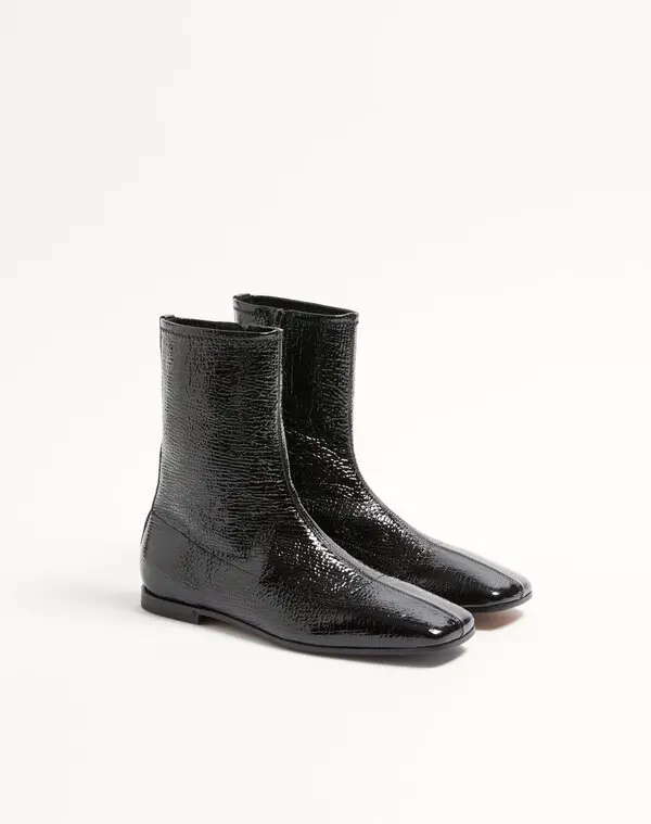 Valentino Garavani Pointed Toe Ankle Boots