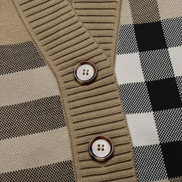 Burberry Vintage Checked Knitted Cardigan