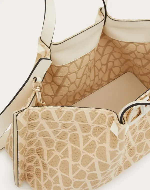 Valentino Garavani Toile Iconographe Logo Plaque Medium Tote Bag - Nude