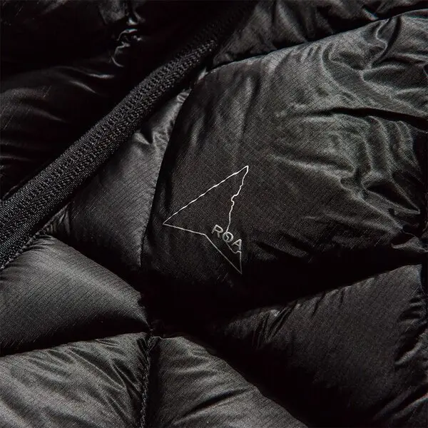 ROA Hooded Quilted Vest - Black