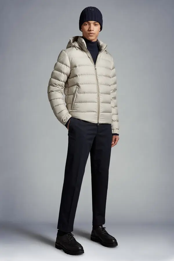 Moncler Arneb Zip-up Padded Jacket - Beige