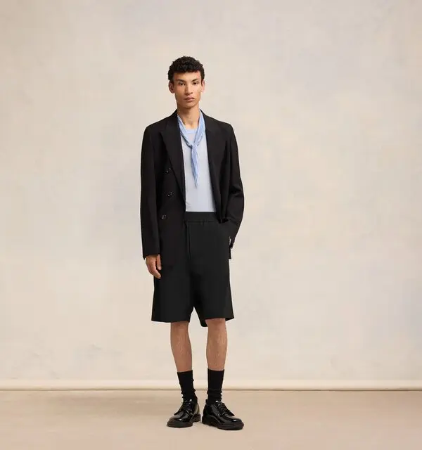 Ami Logo Plaque Bermuda Shorts - Black