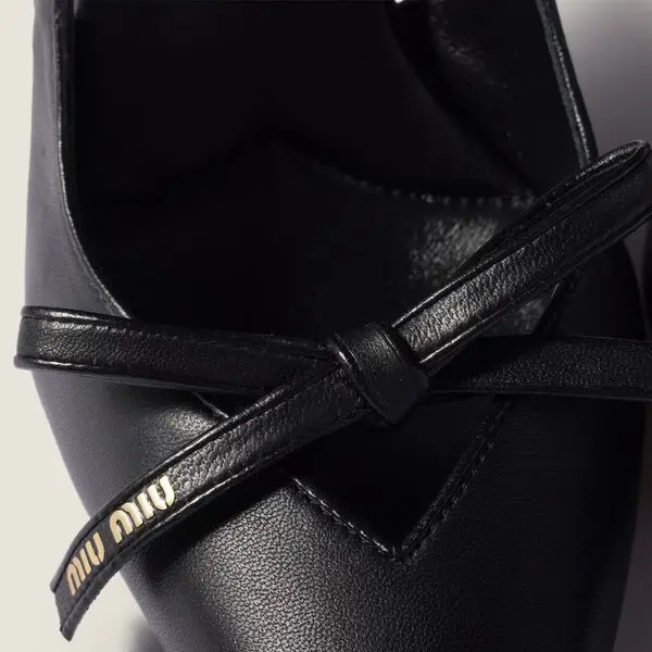 Miu Miu Leather Slingback Pumps With Bow Detailing - Black