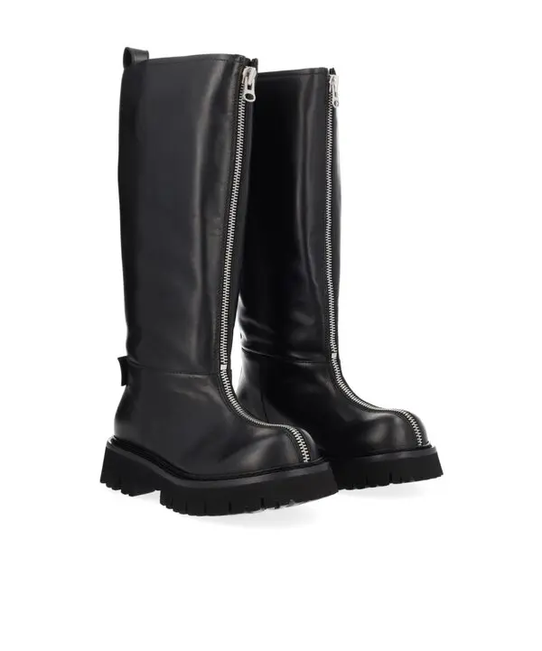 Moschino Round Toe Zip Up Lug Sole Boots