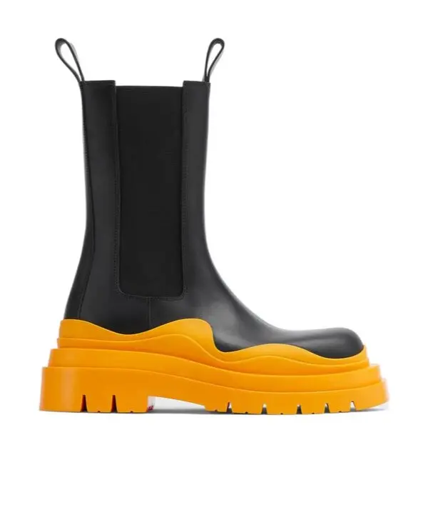 Bottega Veneta Ridged Sole Round Toe Boots - Black/fresh Orange